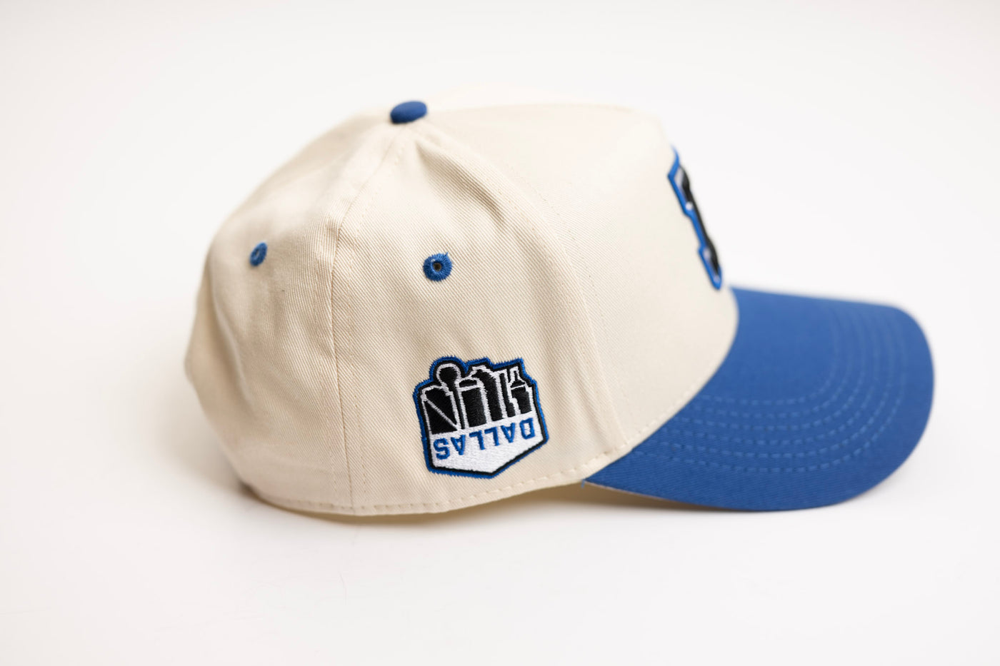 TRUE D HAT - ROYAL / OFFWHITE